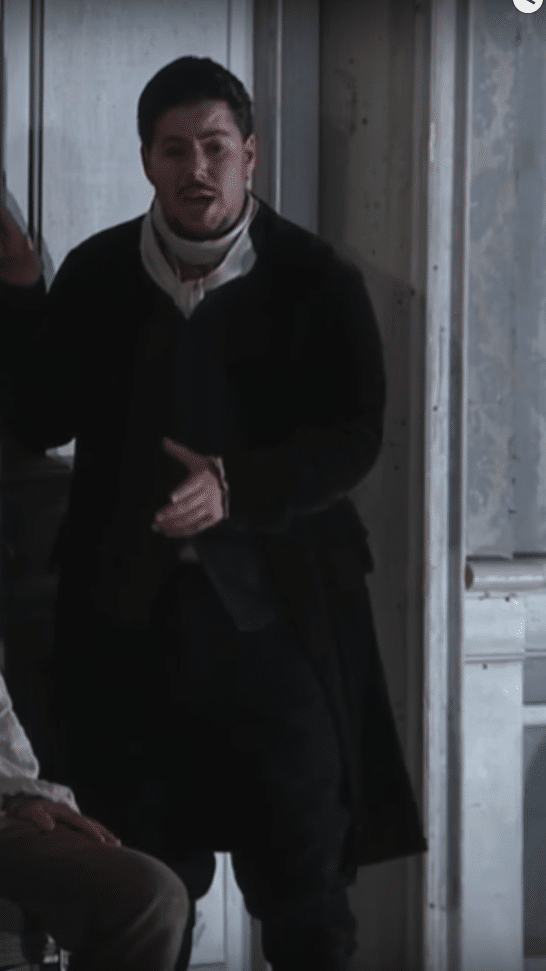 The Top 7 Clichéd Gestures of Opera • VAN Magazine