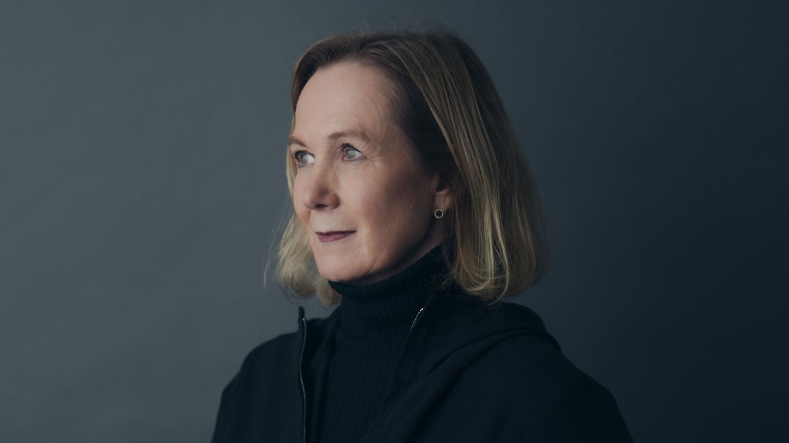 Unfurling the Image • VAN Magazine